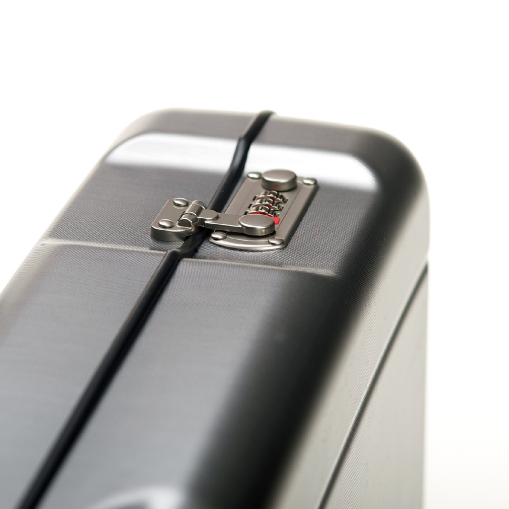 ABS case for 1 shotgun and 3 extra barrels up to 32" lenght